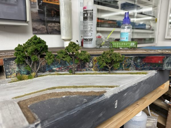 LAYOUT UPDATE: 16th Street Murals – BNSF Chicago Sub in N Scale